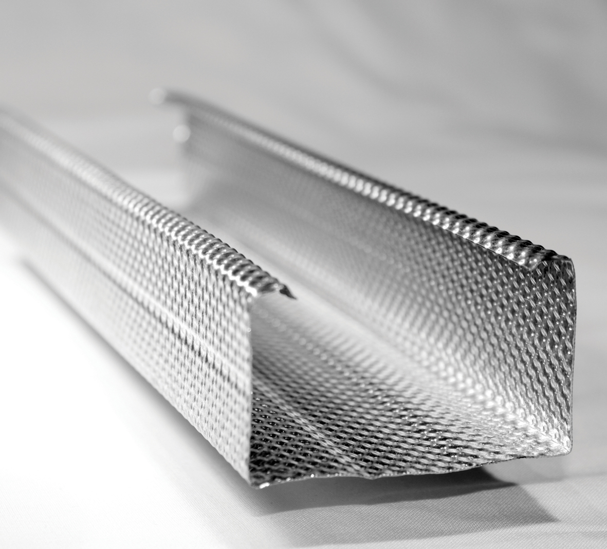 Partition wall frames made of steel speed up construction time